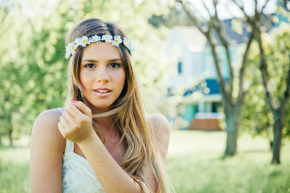 JULIETA VETRANO: Book Julieta Y Paulina Vetrano para Mostacho Foto