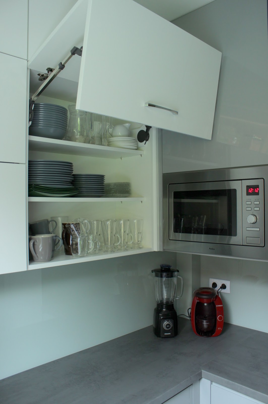 BENO: Blat Egger Chromix antracyt