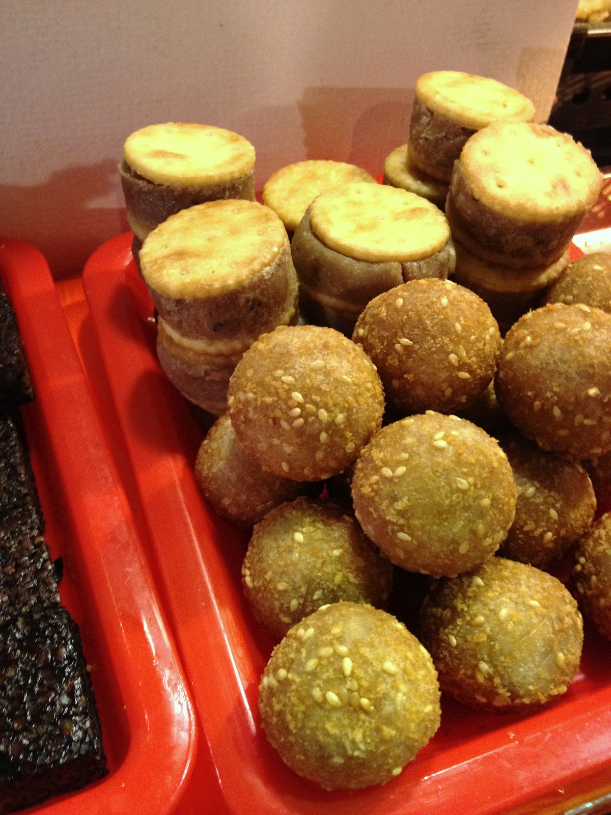 CHOMP!: Taiwan Part I: Taipei Snacks