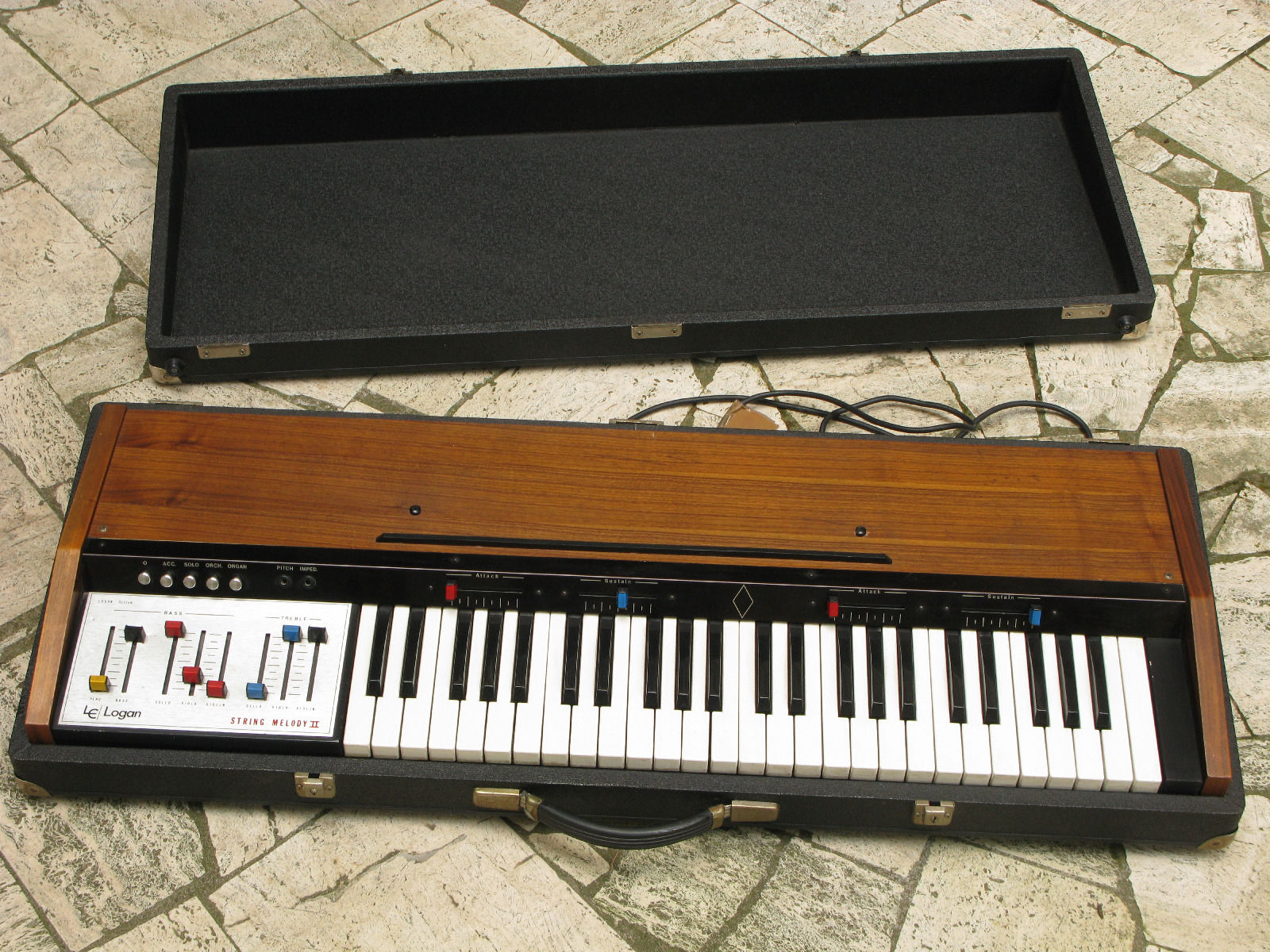 MATRIXSYNTH: Logan String Melody II vintage analog string synthesizer ...