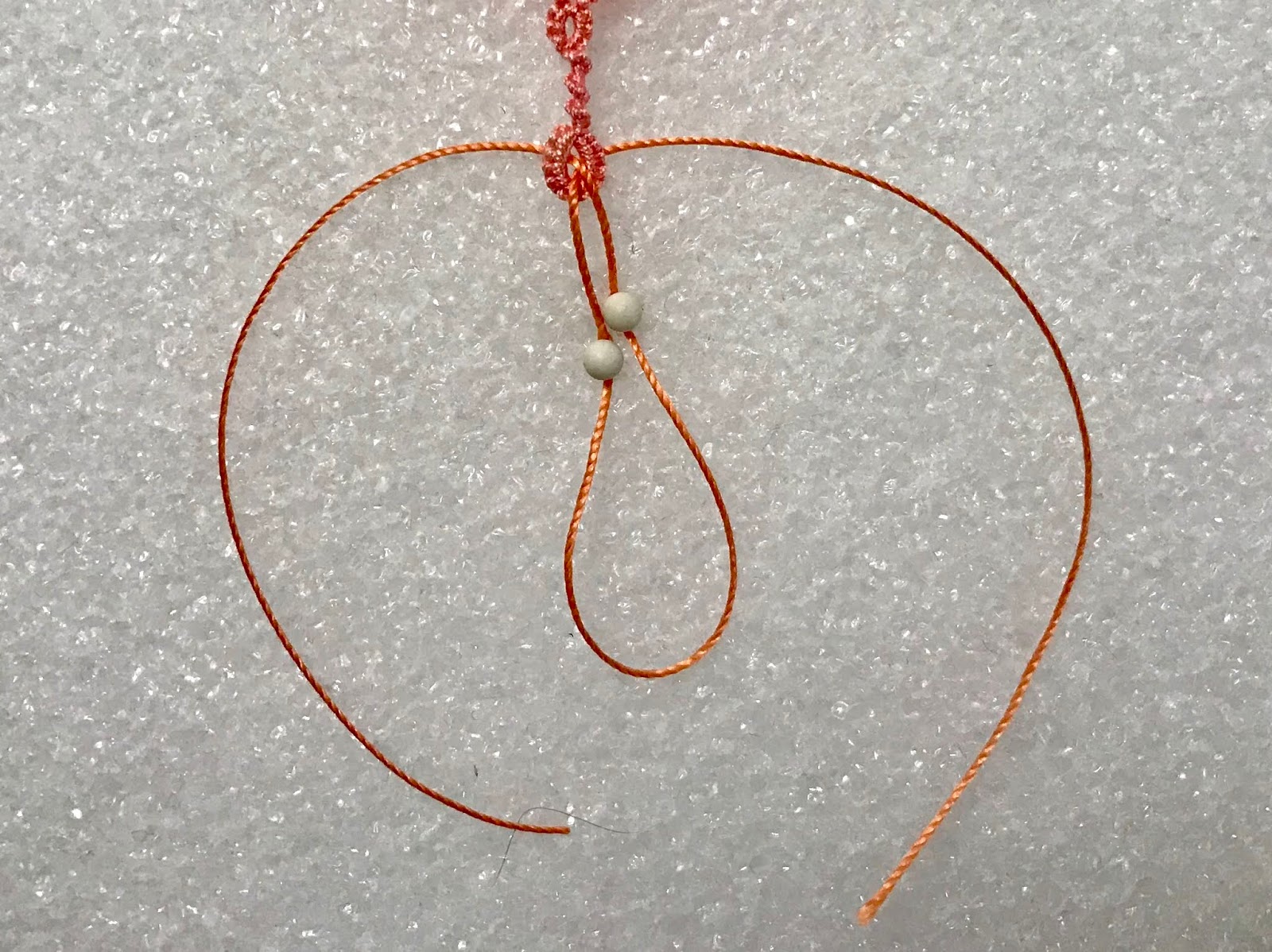 Yarnplayer's Tatting Blog: Macrame Nylon Loop Zipper Pull