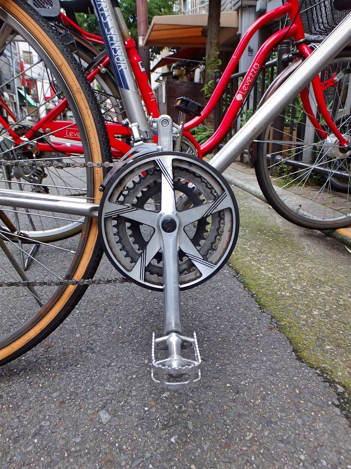 Kinki Cycle: Vintage National Sports Sensor