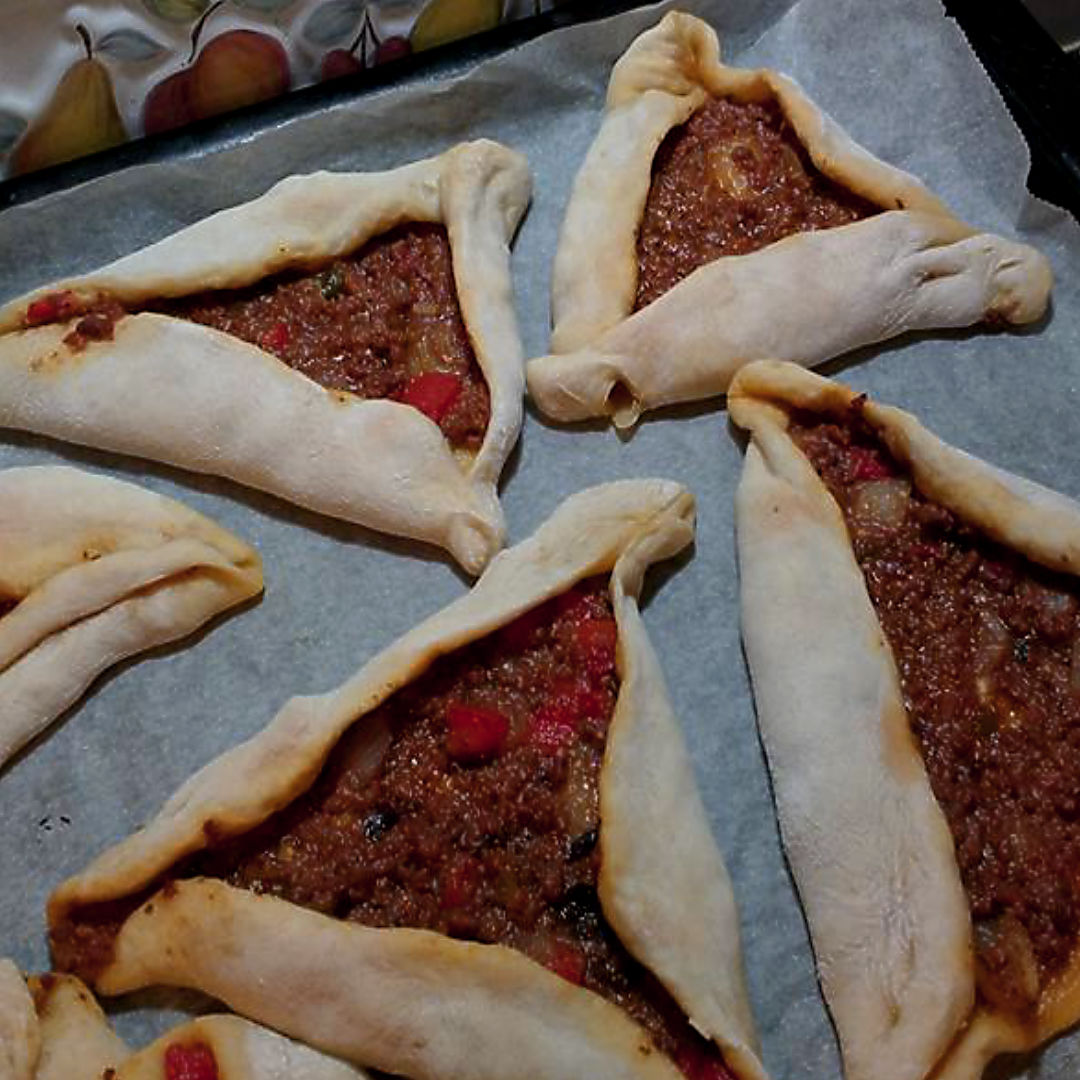 ECONOMIA DE GUERRA: Empanadas árabes o Fatay.. para todos los gustos.