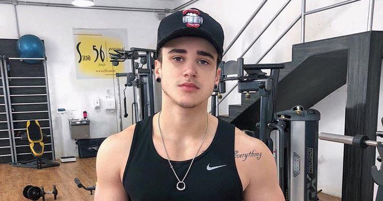 Lovely Boys: Alex Mapeli