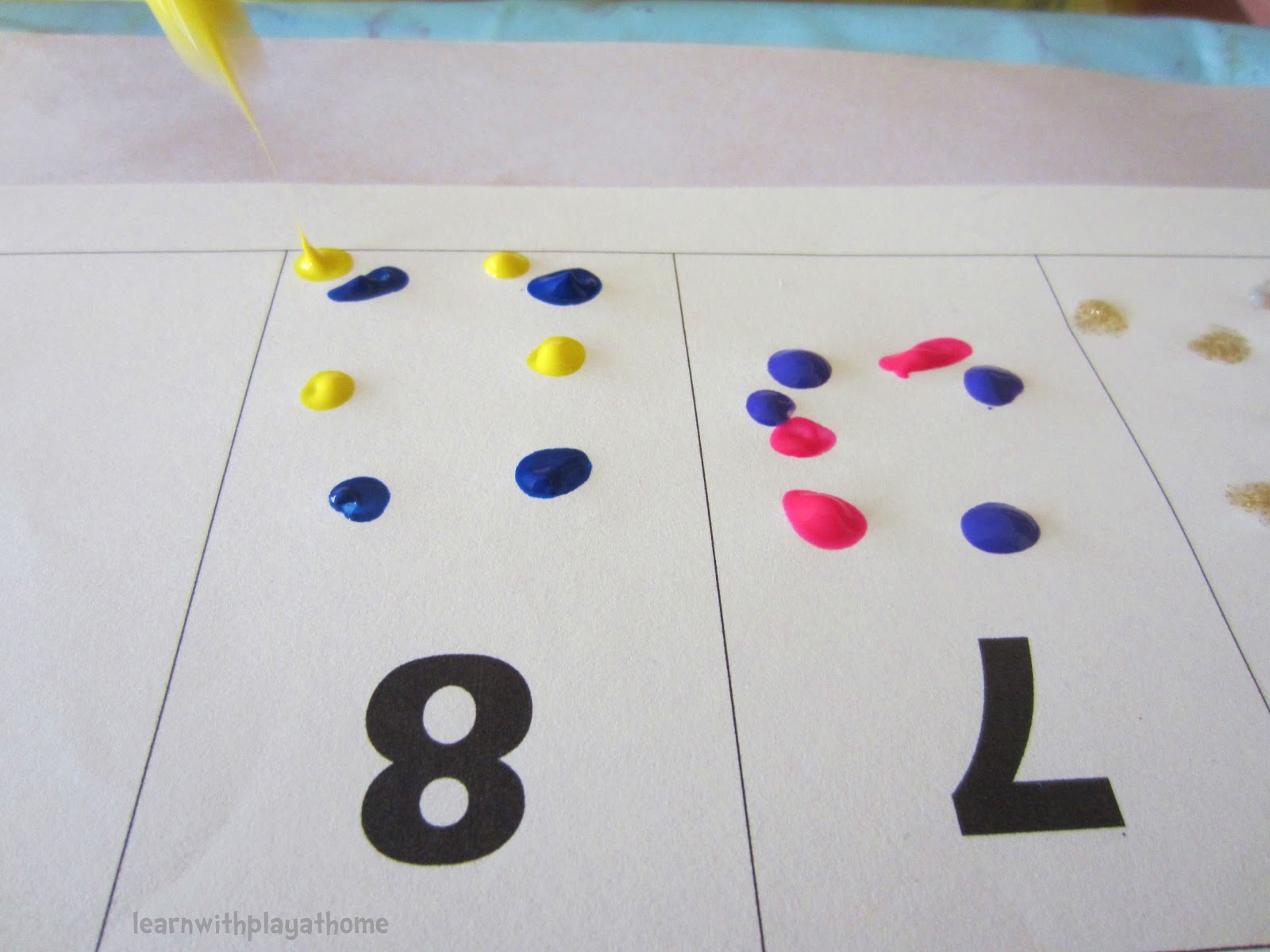 Learn with Play at Home: Q-Tip (cottonbud) Painting. Learning Numbers