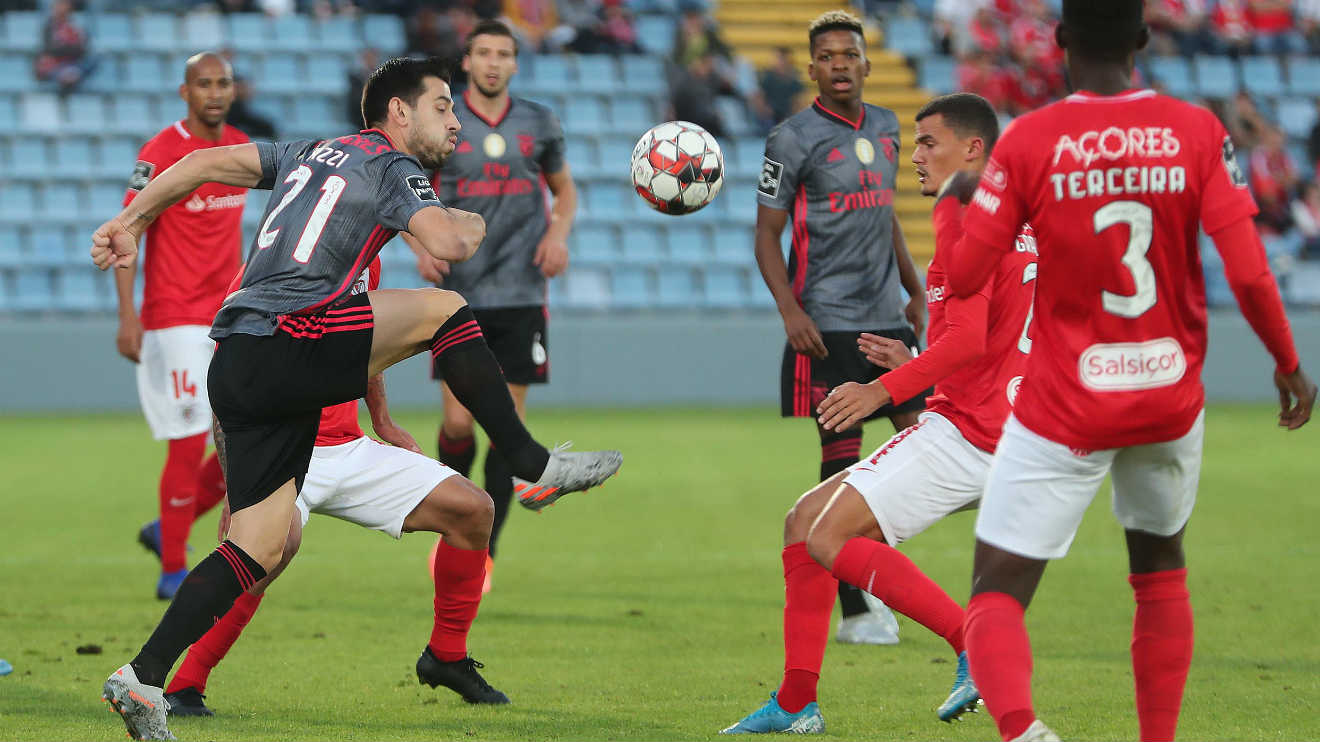 VEDETA DA BOLA: PIZZI E MAIS DEZ