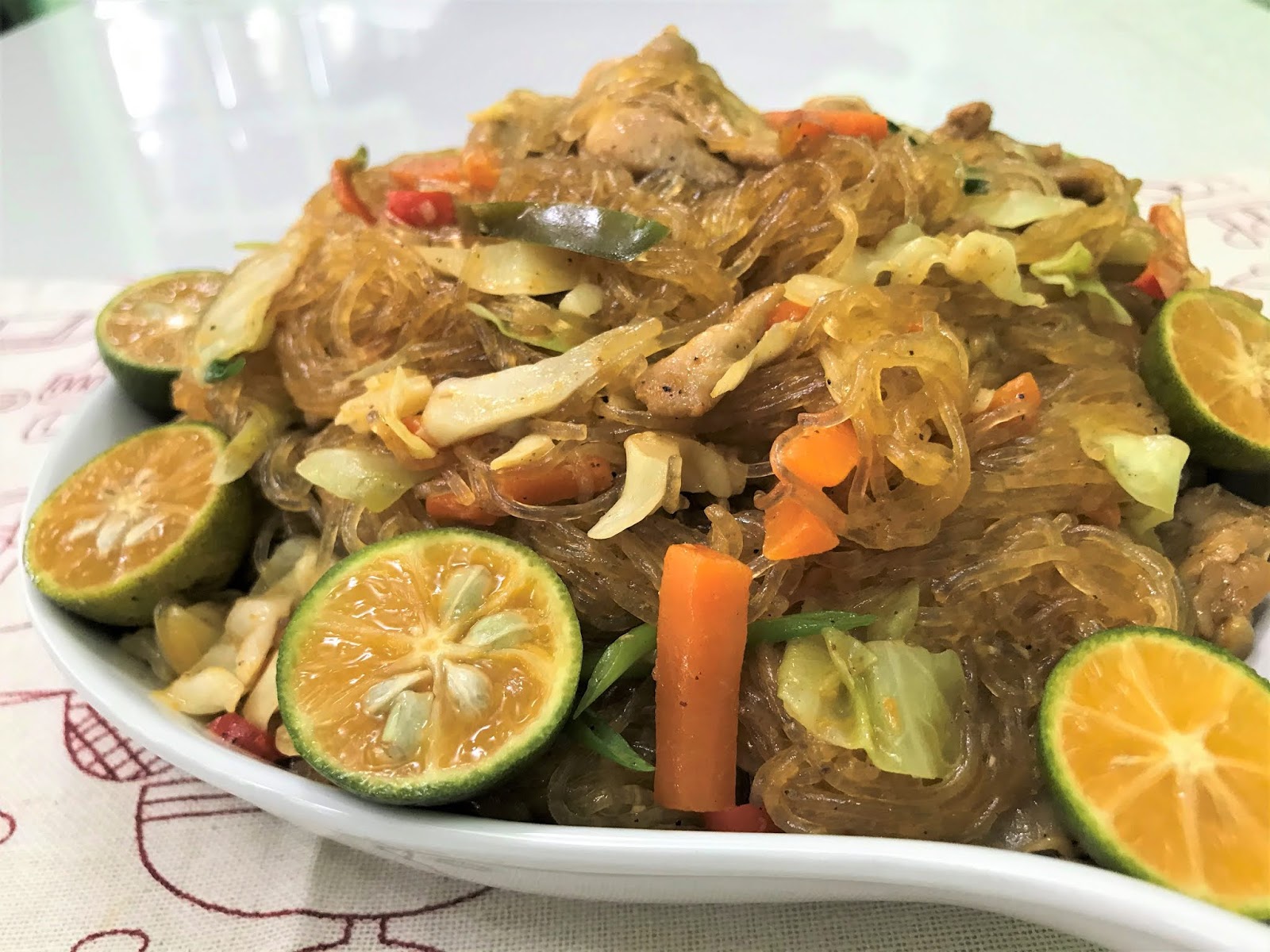 Sotanghon Guisado