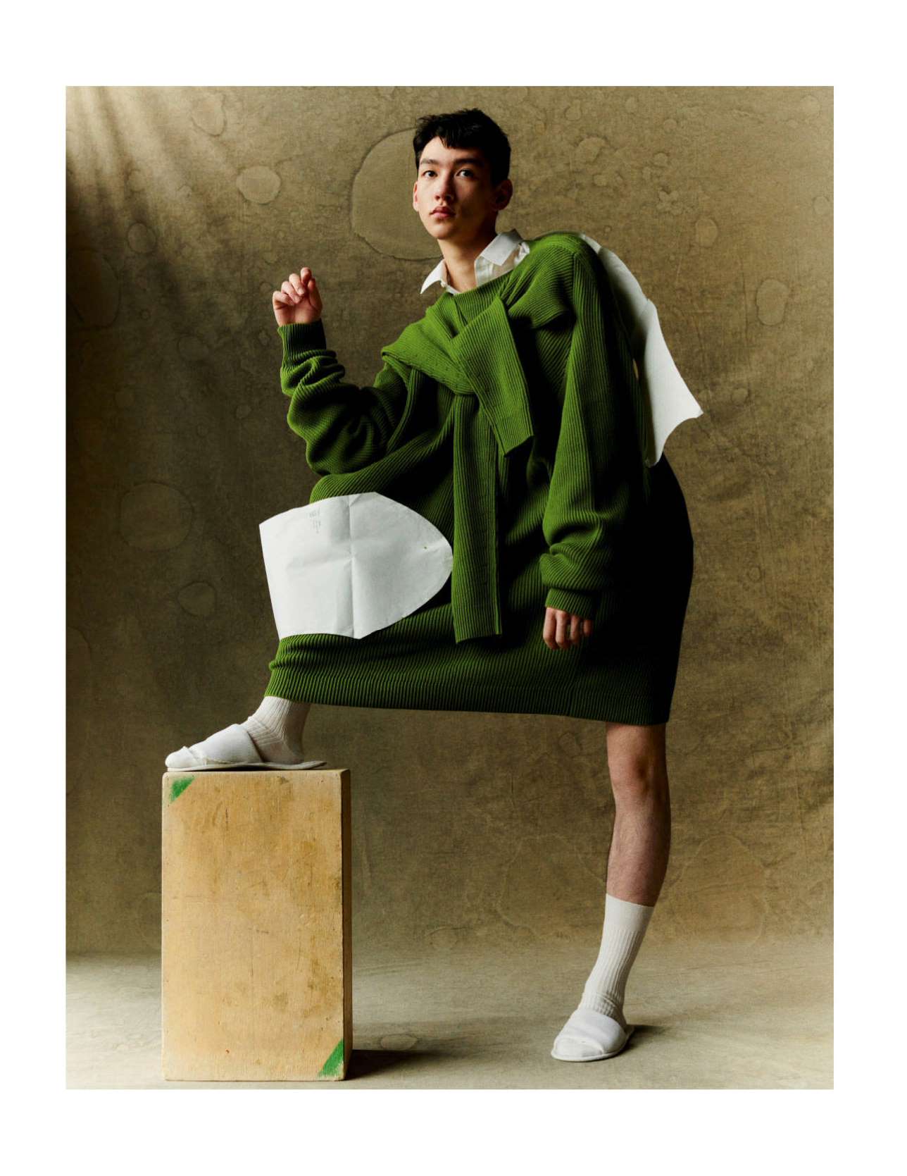 Amit Israeli captura la anatomía del movimiento para Vogue Hommes Paris ...