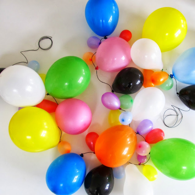 everyday plaid: balloons and string and my new favorite thing!...