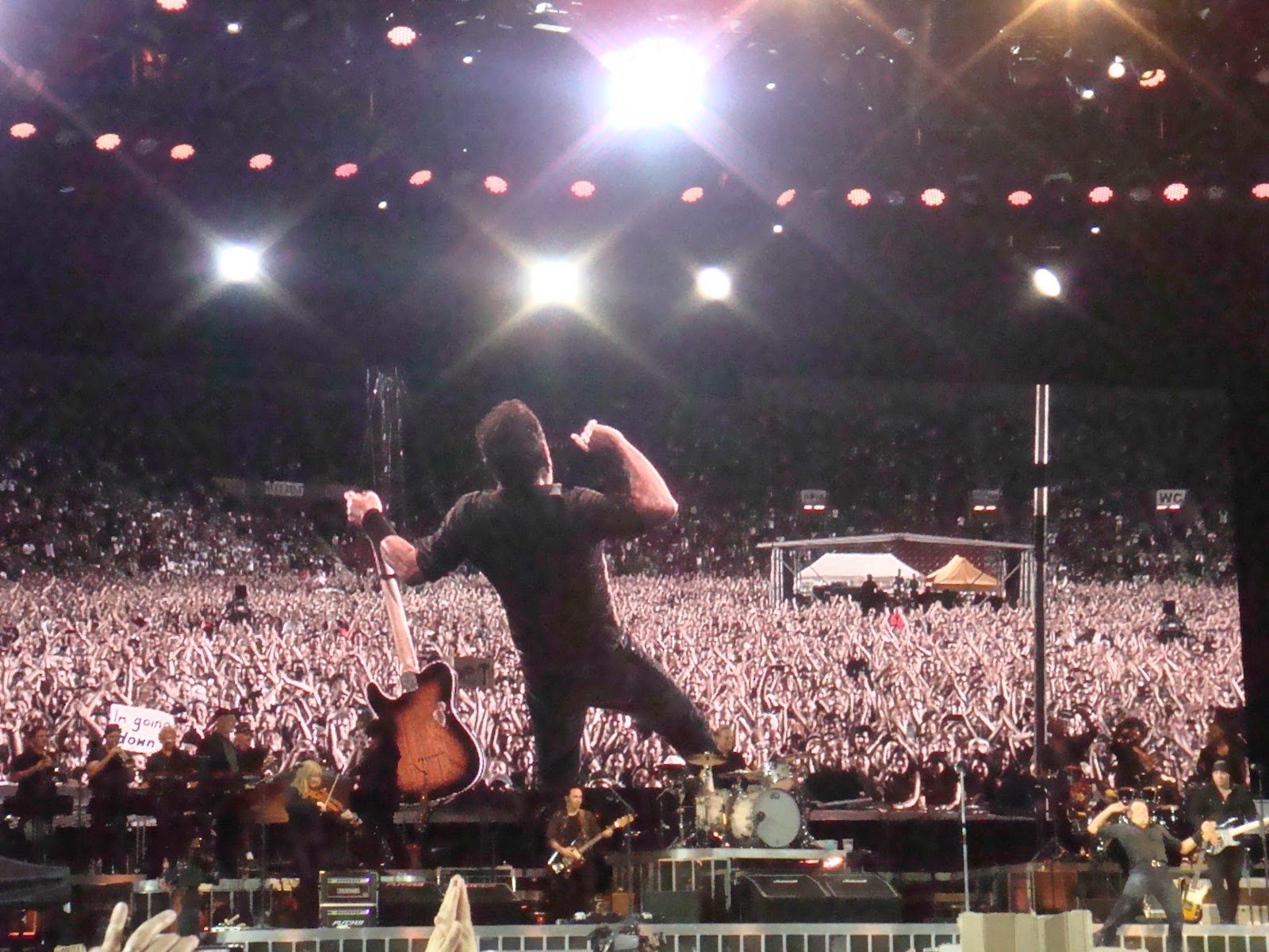 DREAM ROCK AND ROLL: BRUCE SPRINGSTEEN & THE E STREET BAND