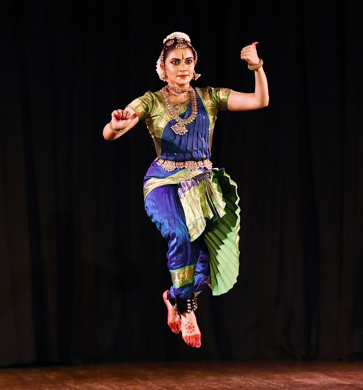 Divya Ravi and Abhayalakshmi M.B. show off their prowess in ...