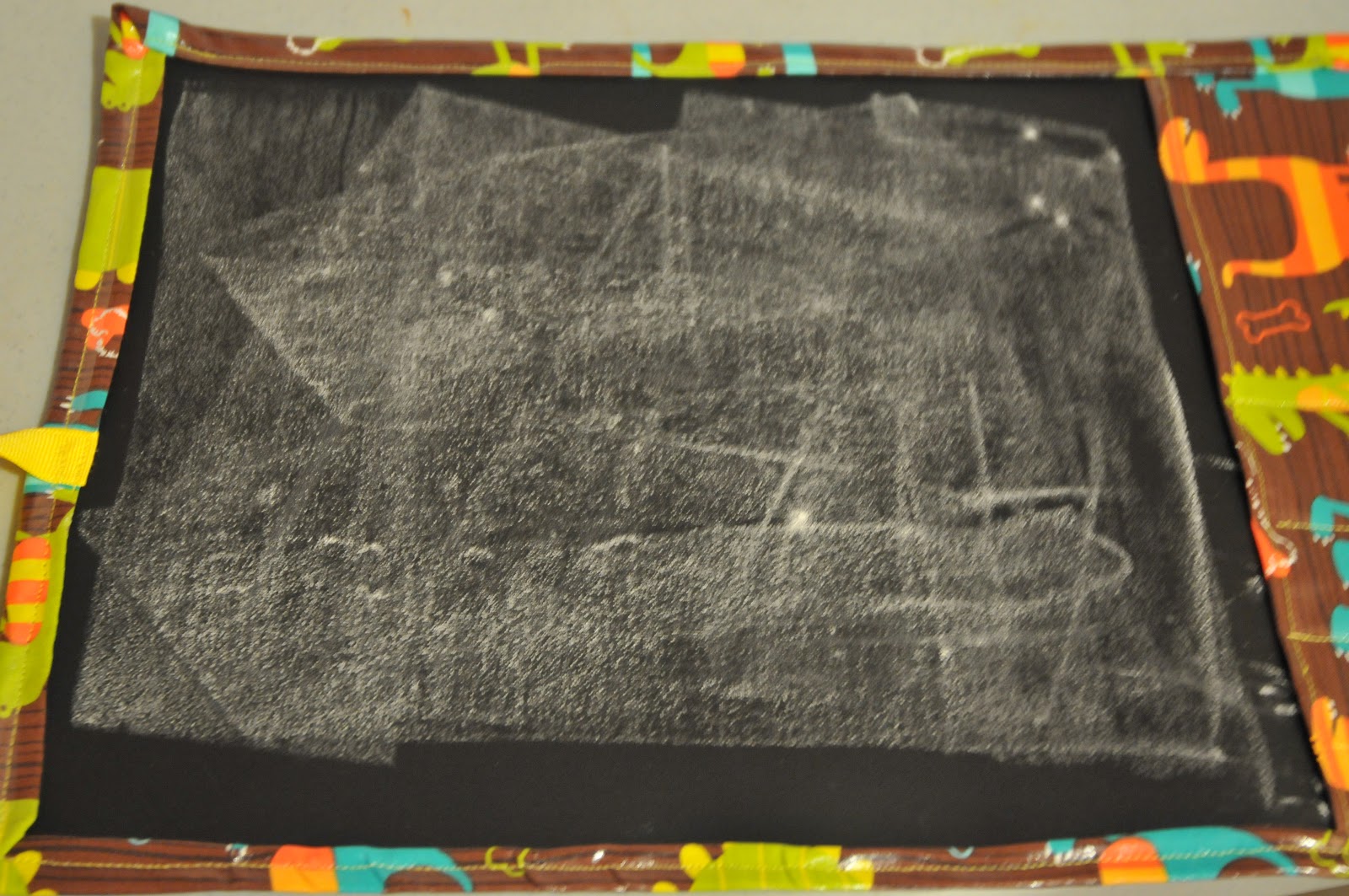 Two-many: Chalkboard Placemat Tutorial