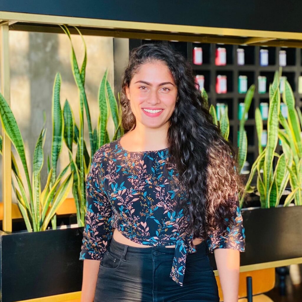 25 photos of the beautiful actress Sadani's life with her unseen boyfriend