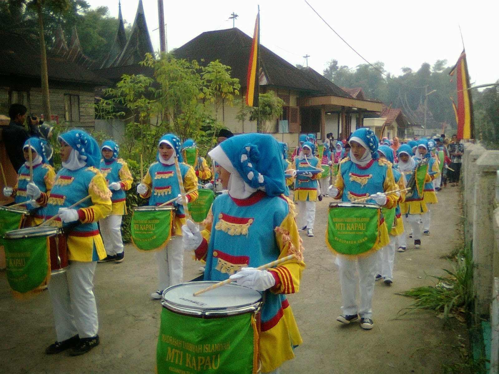 ACARA KHATAM AL-QURAN MINANGKABAU | TEMPAT WISATA NUSANTARA