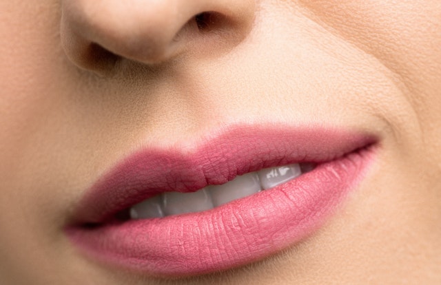 How To Get Rid Of Vertical Wrinkles Above The Upper Lip Best Treatments For Smokers Lines how-to-get-rid-of-vertical-wrinkles-above-the-upper-lip-best-treatments-for-smokers-lines