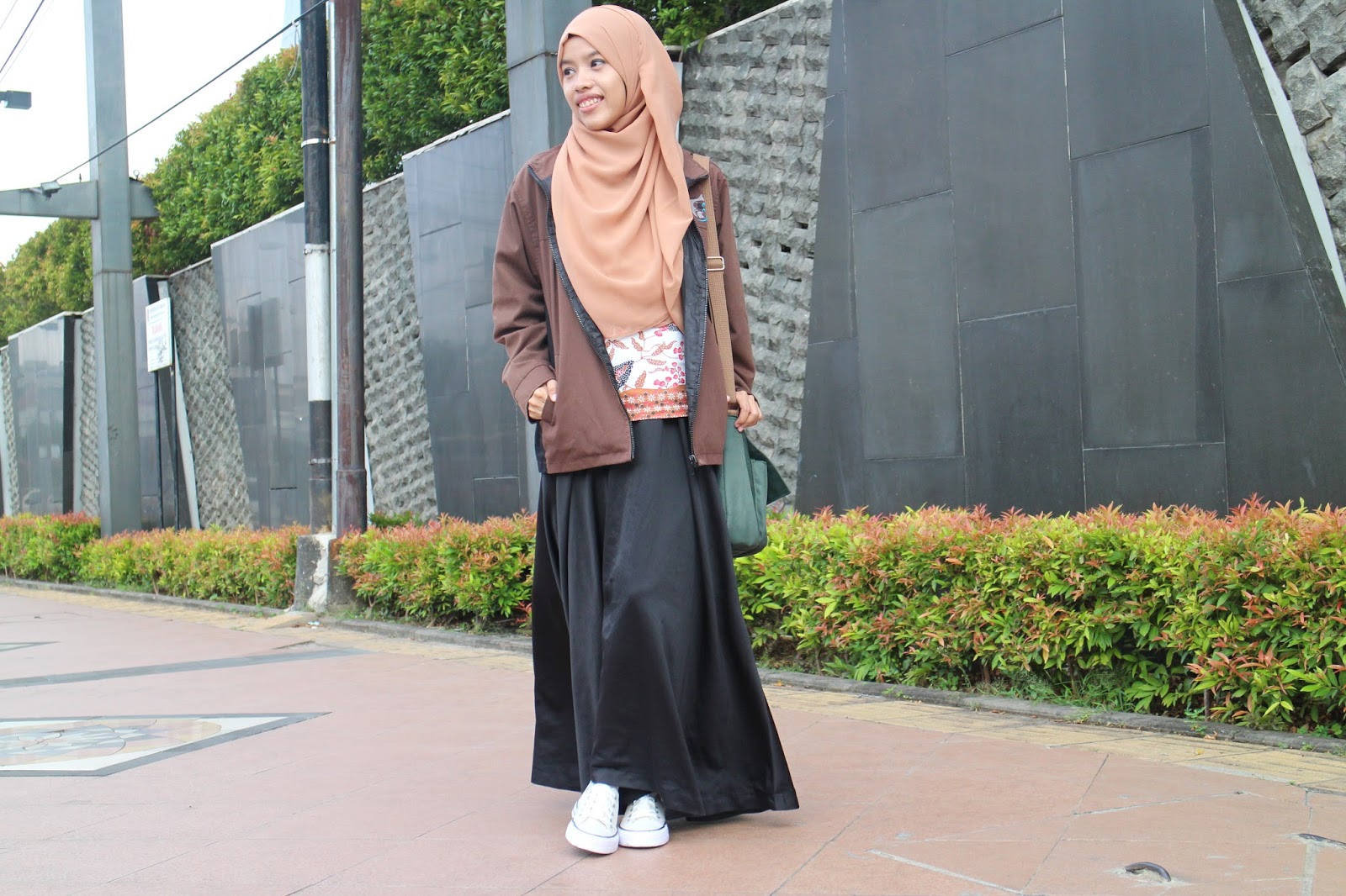 Beauty in Syar'i: SYAR'I STYLE INSPIRATION: CASUAL YET FORMAL