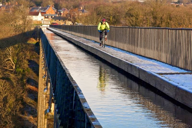 The Pontcysyllte Aqueduct | The Longest and Highest Aqueduct in Britain