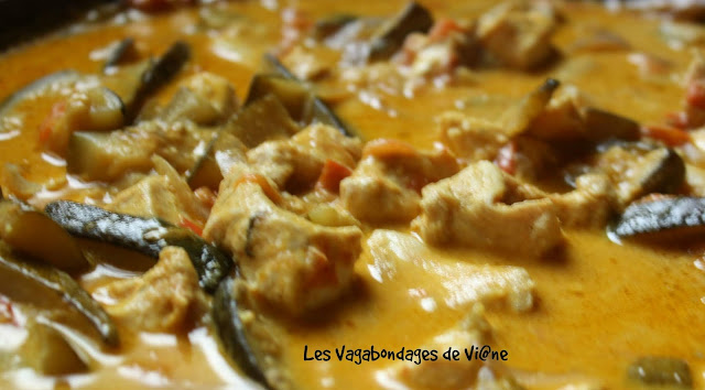 Les Vagabondages de Vi@ne: Curry Thaï de poulet et courgettes