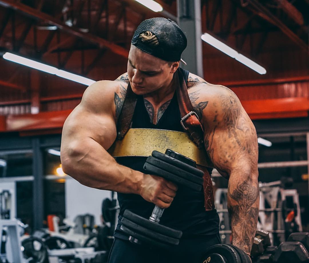 the beauty of male muscle: Jeremy