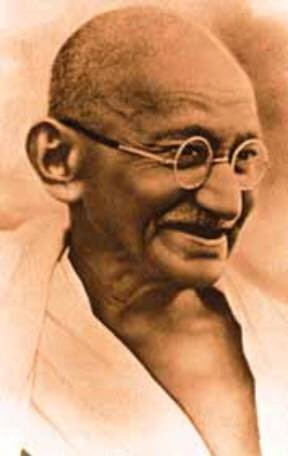 El Mejor Sitio Web De La red: Mahatma Gandhi un poco de su biografia