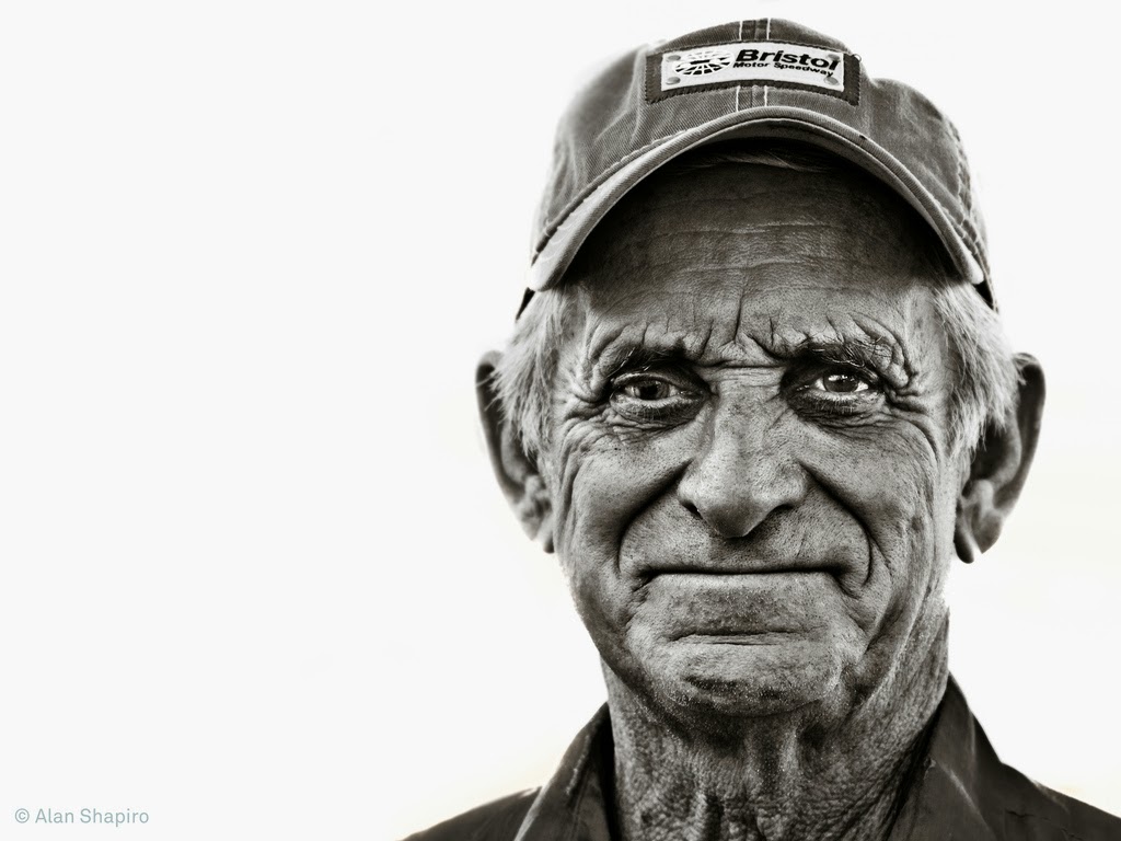 OLTRE IL MURO: ARTE e FOTOGRAFIA: ALAN SHAPIRO | PHOTOGRAPHER