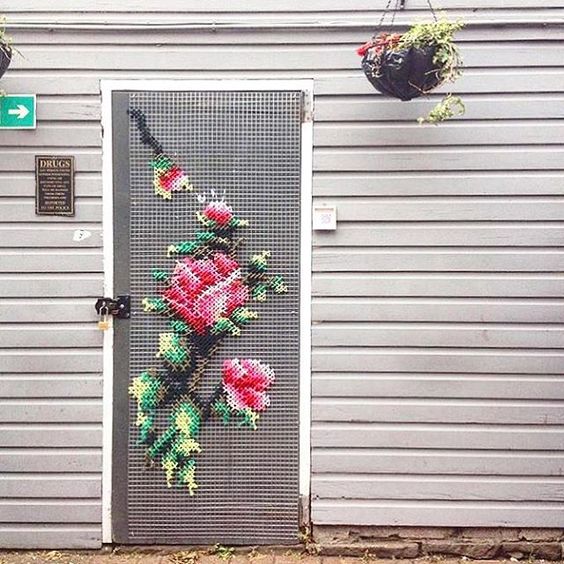 VM designblogg: Τα υπερμεγέθη κεντήματα της Raquel Rodrigo