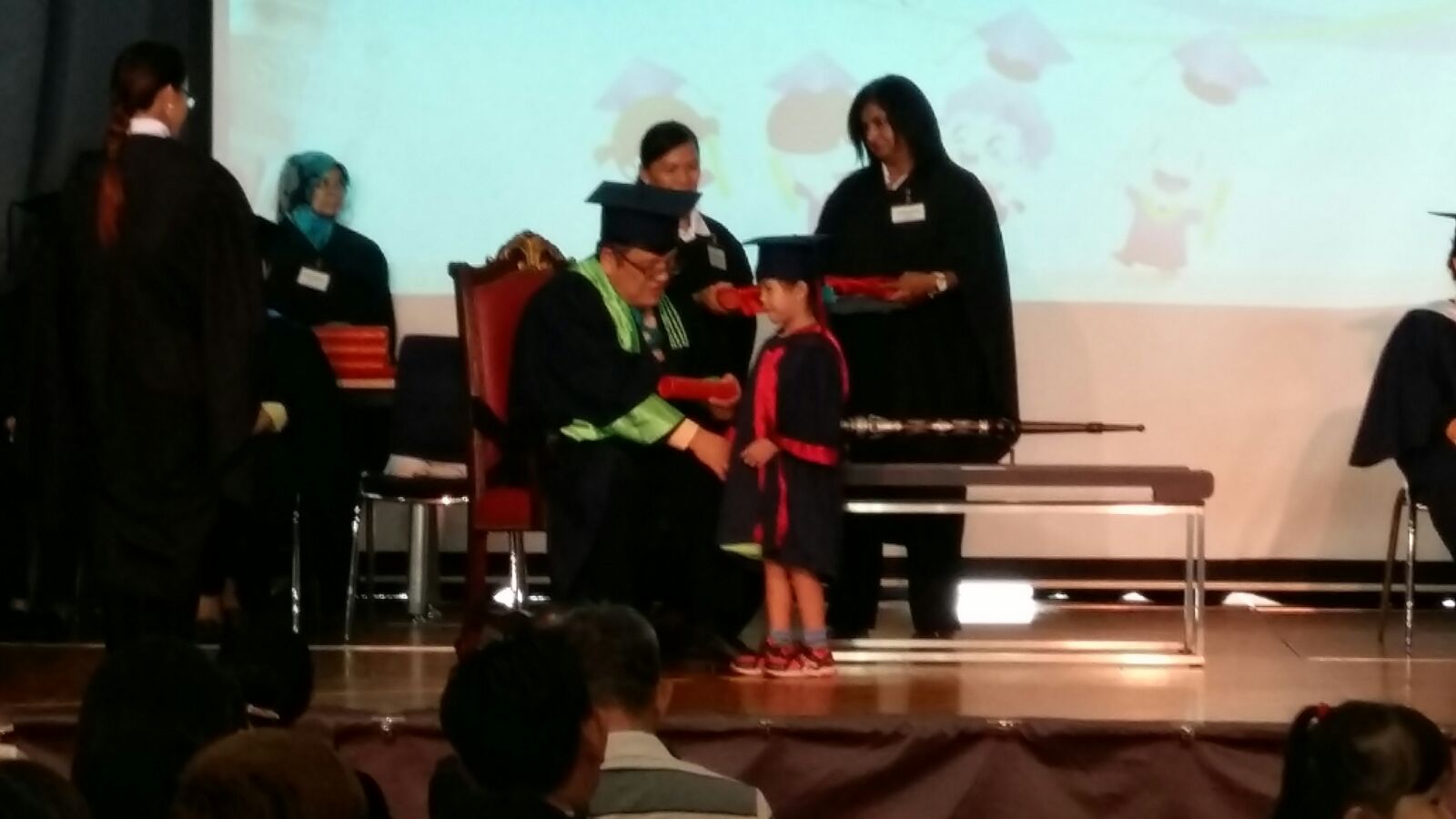 MRC Seremban 2: GRAND GRADUATION AT INTERNATIONAL UNIVERSITY