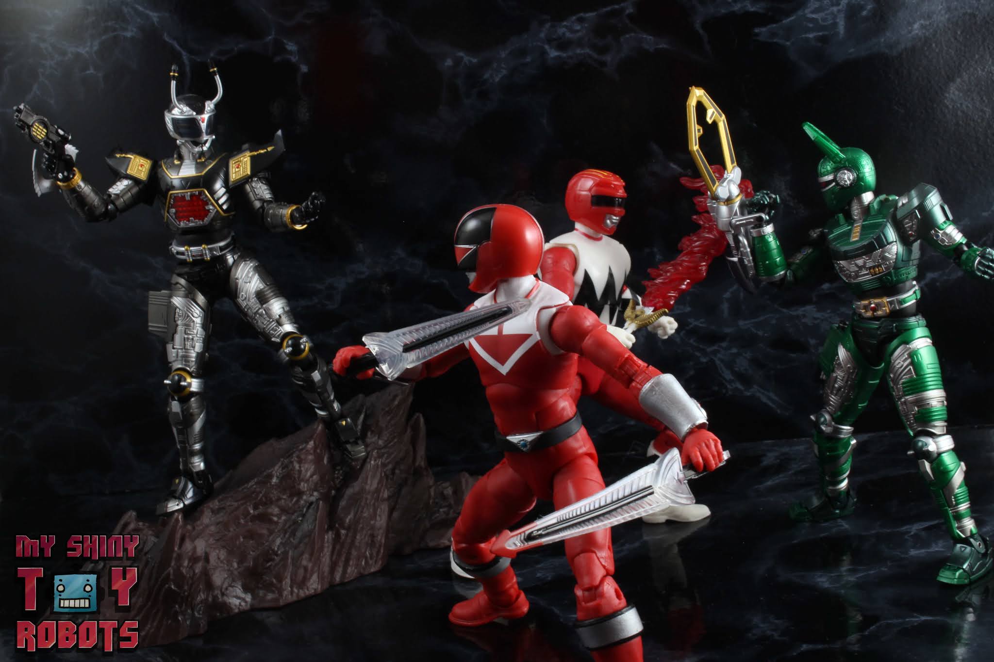 My Shiny Toy Robots: Toybox REVIEW: Power Rangers Lightning Collection ...