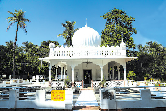 Shrine of Baul Emperor Lalon Shah বাউল সম্রাট লালন শাহের মাজার