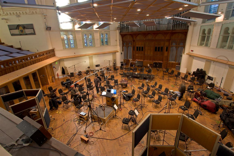 DIÁRIO DOS BEATLES: AIR Studios, fundado por George Martin, vai à venda