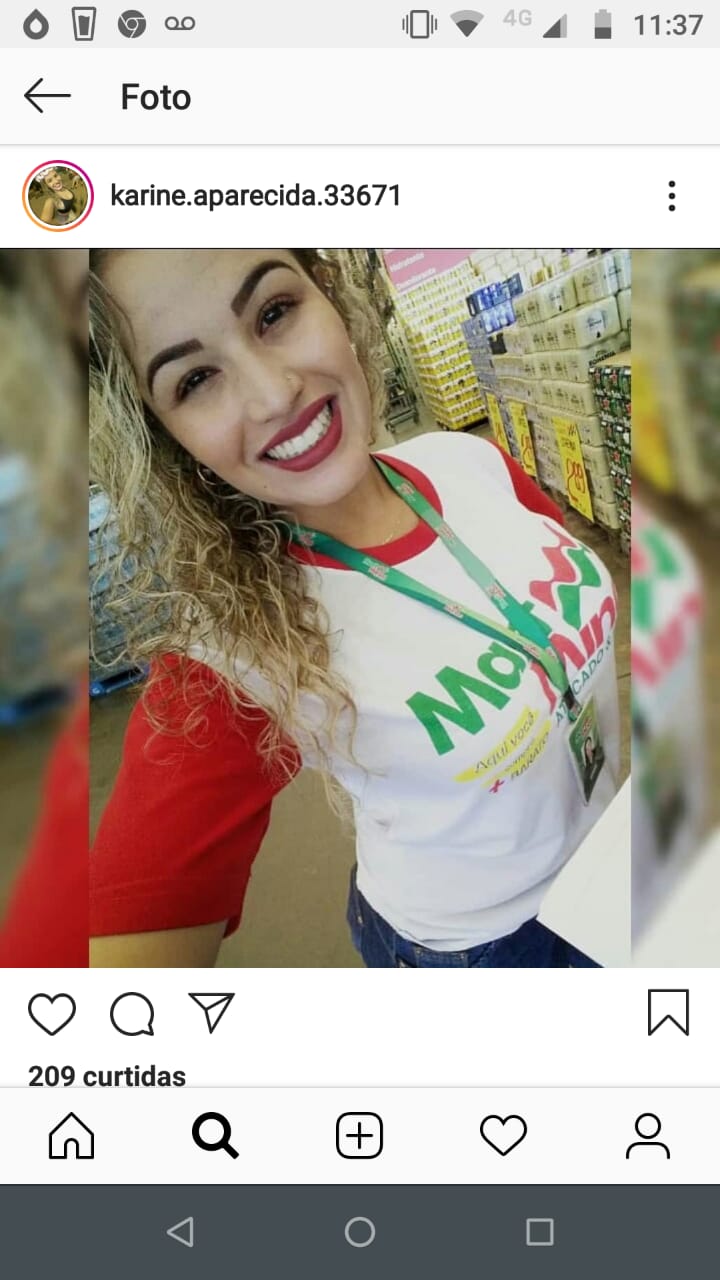 Karine Aparecida Caiu Na Net Dando Pra Dois E A Namorada De Um Deles