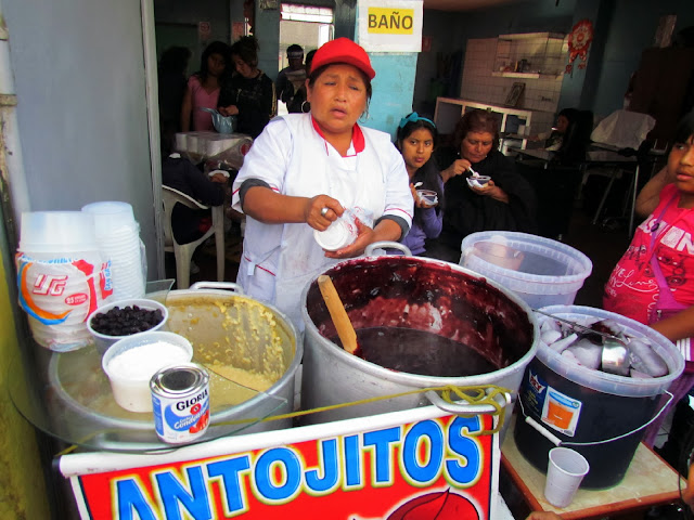 Cosas que debes de hacer en Lima antes de morir: 3. Comer un clásico ...