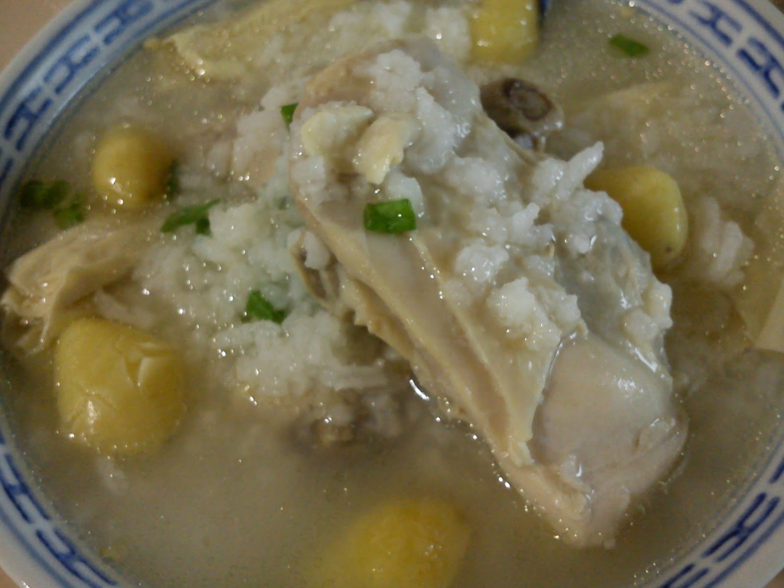 Cooking Pleasure: THERMAL COOKER - GINGKO NUT CHICKEN PORRIDGE