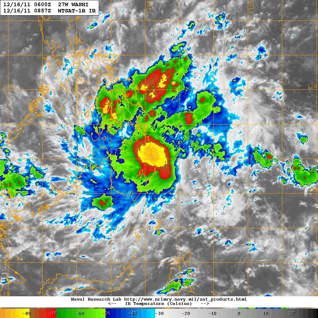 SA GITNA NG BAGYO: TS Washi (Sendong) Update #6 [LANDFALL]