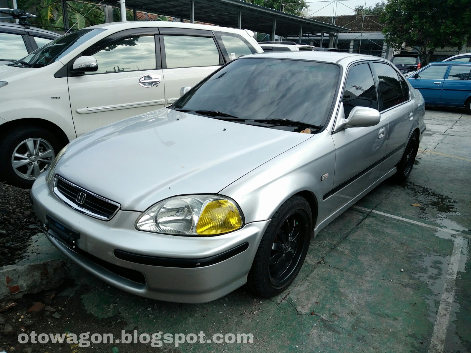 OTOWAGON: Review Honda Ferio Tahun 1997, Generasi emas Civic..