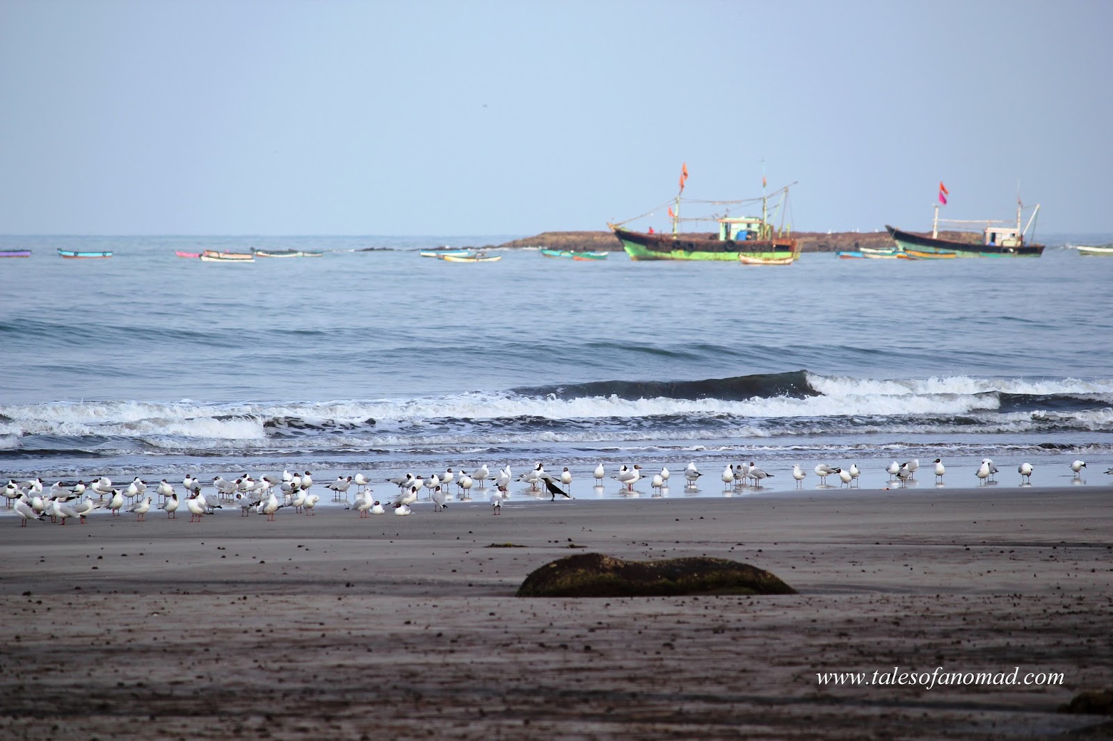 Tales Of A Nomad: Harnai- Murud and Surrounding Beaches