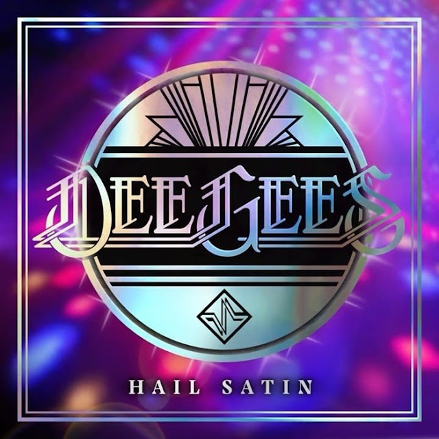 Resenha: Foo Fighters - Dee Gees: Hail Satin