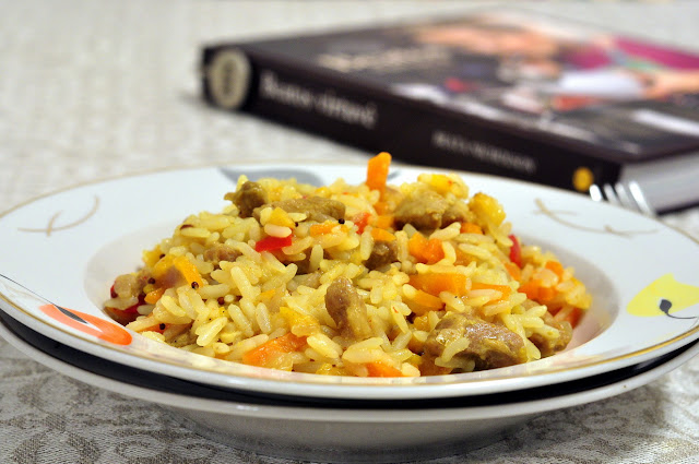 Širšių lizdas: Plovas su paukštiena