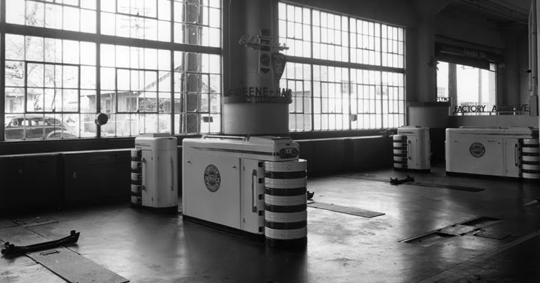 Just A Car Guy: Chrysler-Plymouth service department, Ralph Morris, ca.1955