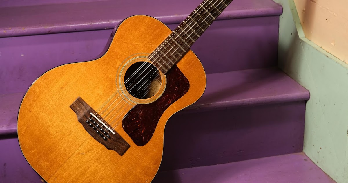 1972 Guild F112 12-String Mini-Jumbo Guitar