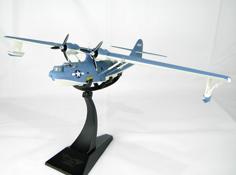 Dora 9 Diecast: Corgi AA36102, Catalina Snafu Snatchers.