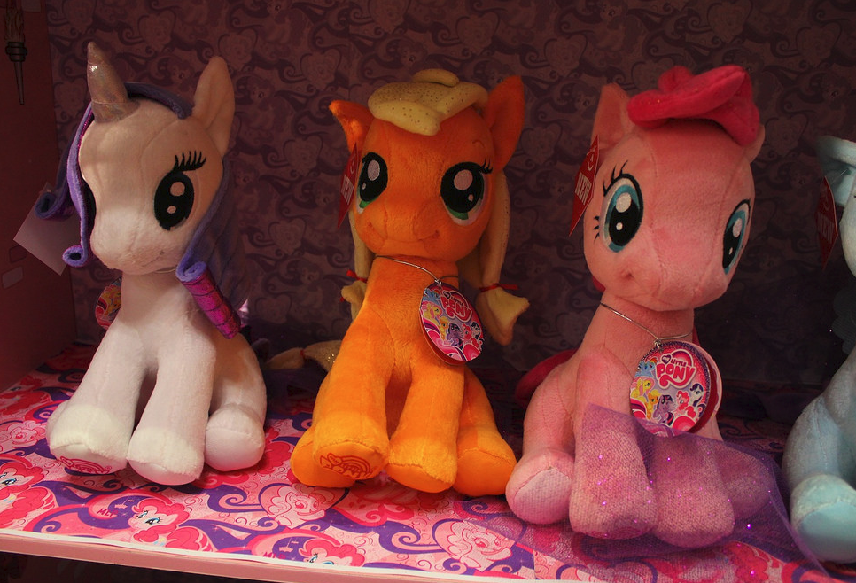 Equestria Daily - MLP Stuff!: Tons of NY Toy Fair Pony Pics Revealed!