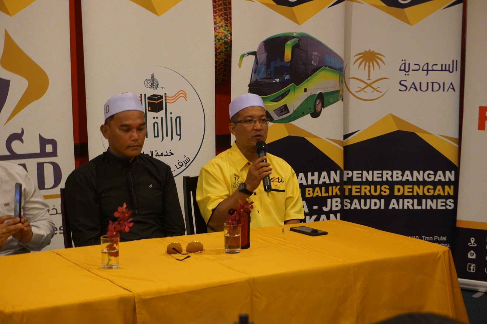 NOORKHIRIAH, AZHAN RANI DAN AZADAN RABBANI IKON UMRAH DE HEARTY 2019