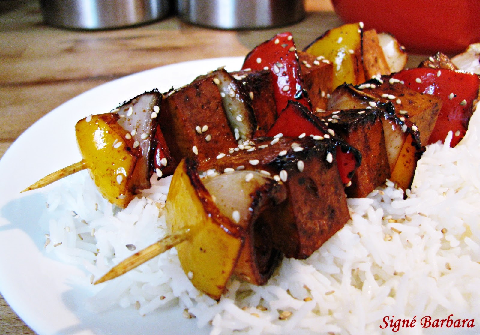 Signé Barbara: Brochettes de tofu au miel et au sésame grillé
