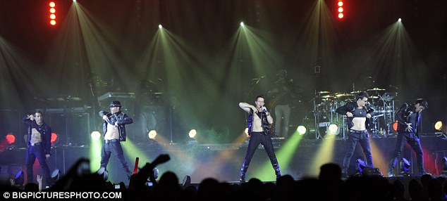 NKOTB News: Reviews from the first 3 shows of the NKOTBSB 2012 tour