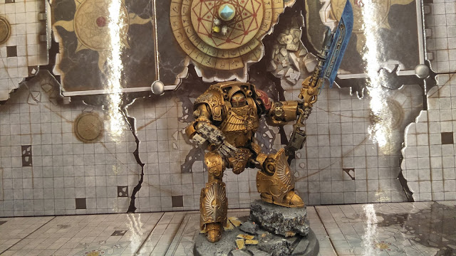 What's On Your Table: Custodes + Emperor Conversion - Faeit 212