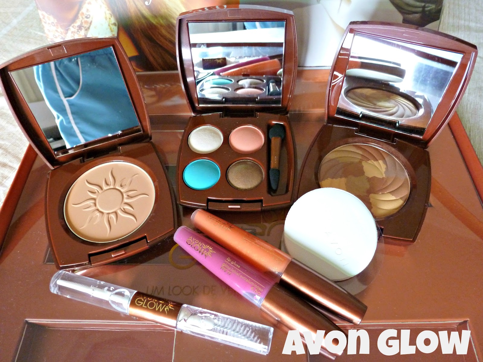 Recebi a linha de maquiagem Avon Glow | Feminices e Afins