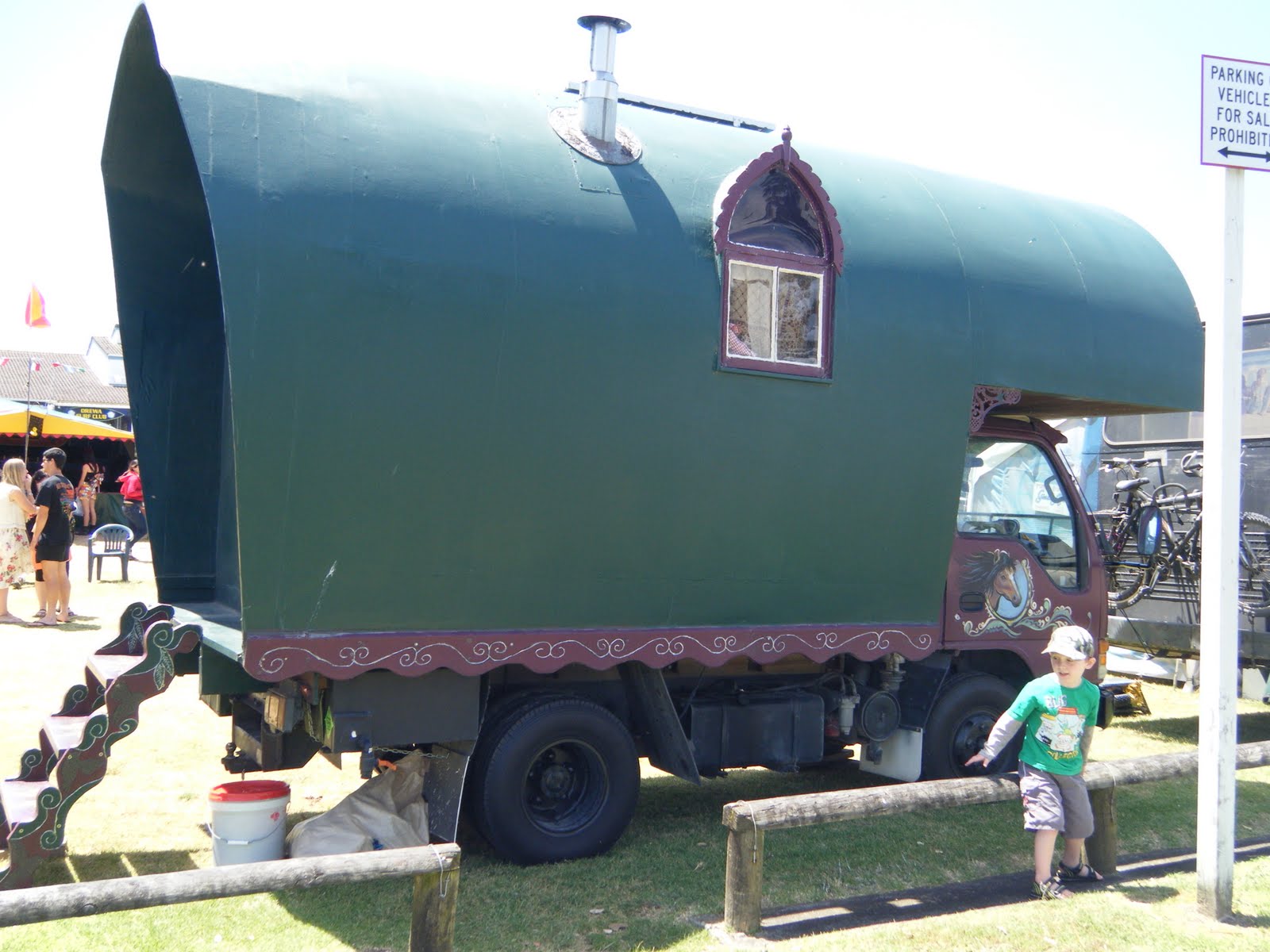 Nonnie's Blog: Gypsy Fair at Orewa (North of Auckland, New Zealand)