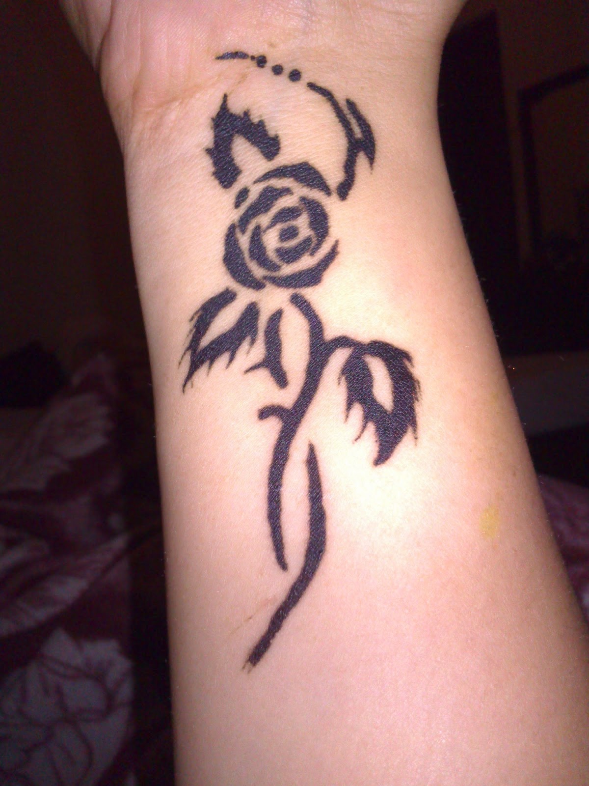 Hukum sholat orang yang bertato ~ Islam Agama Mulia