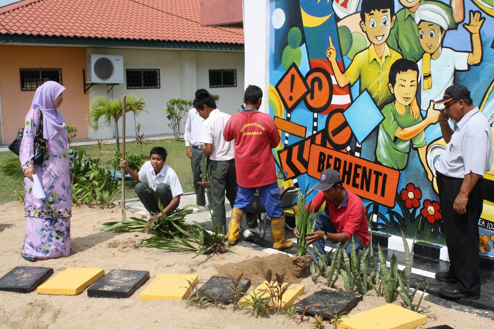 -:SMKPP:-: Pertandingan Mural anjuran PLUS, NIPPON PAINT